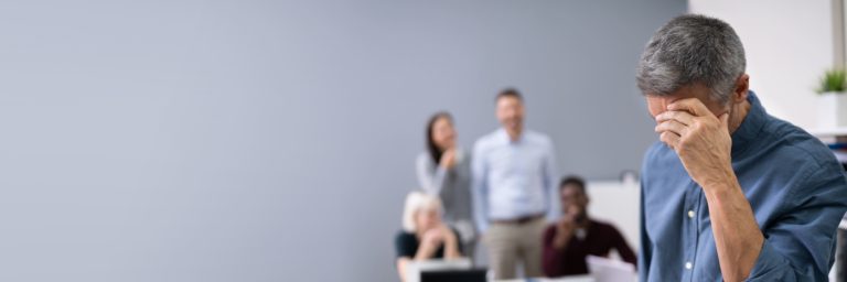 Mobbing laboral: qué es y cómo detectarlo | HRLOG